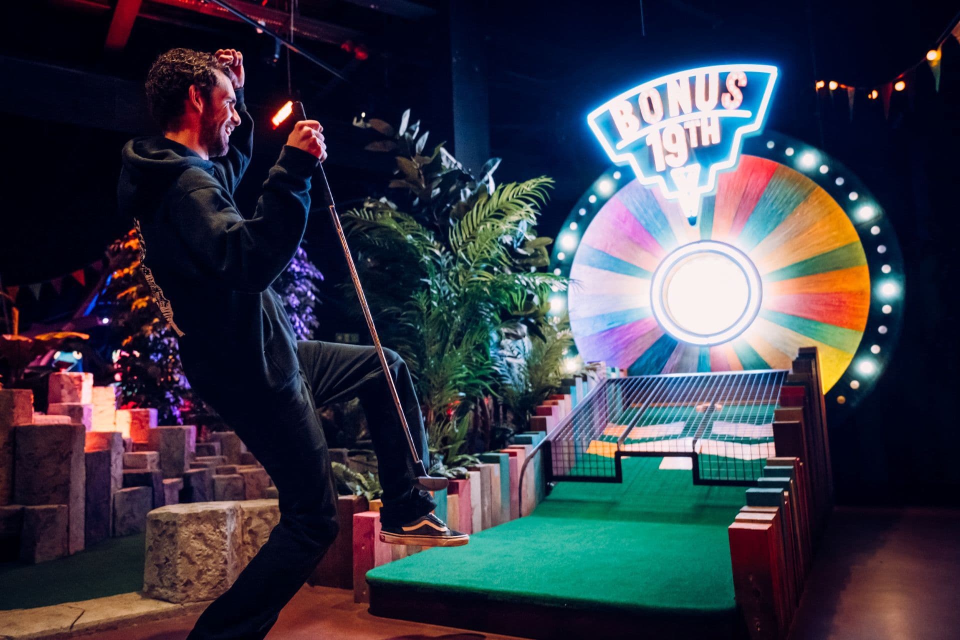 Mini Golf Bristol: Welcome to Extraordinary | Treetop Golf
