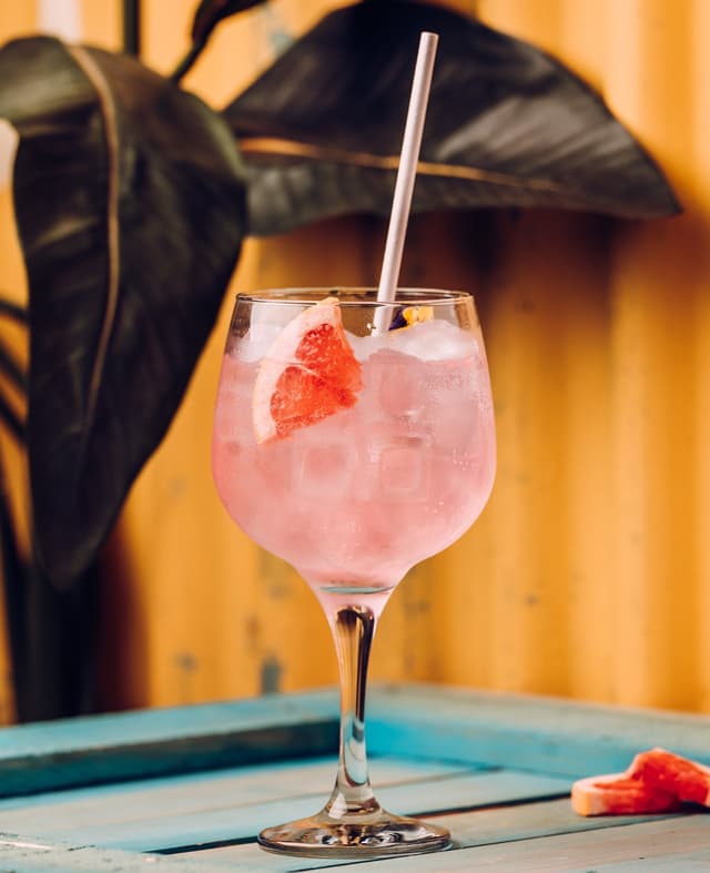 The Thirsty Toucan Tropical Bar: The Market | Treetop